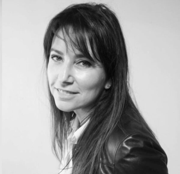 Rugine - תיאום פגישה